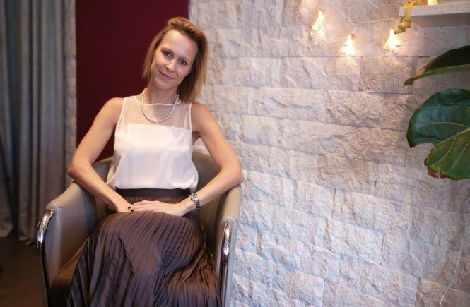 Dr. Rebeka Held: kako je biti jedna od rijetkih žena u plastičnoj ...